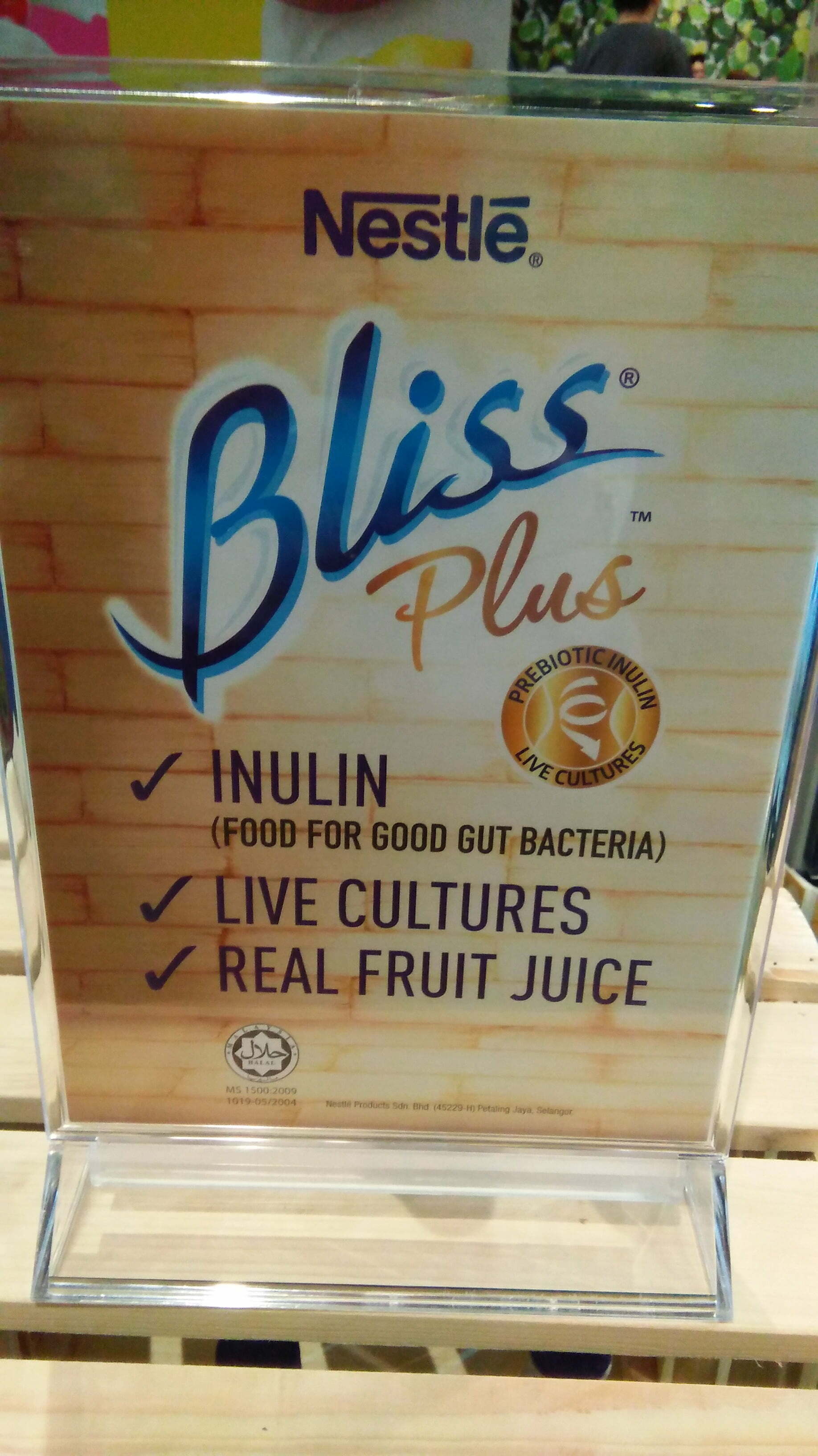 Nestle BLISS® PLUS ; Minuman Yogurt Premium Untuk Kebaikan Usus dan