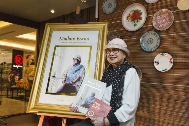 Pelancaran Buku Madam Kwan- Kehidupan Luar Biasa Seenak Karinya