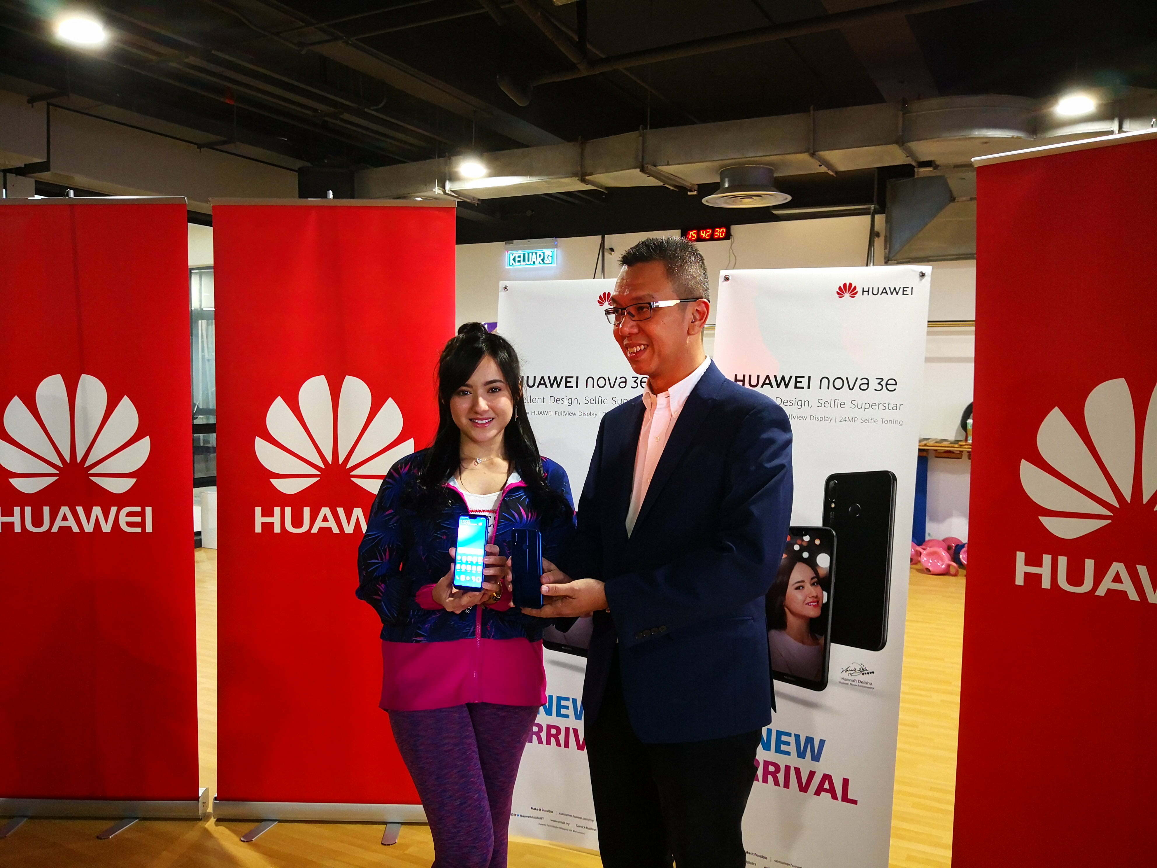 Huawei Nova 3E Future Unveils- Hannah Delisha As Ambassador