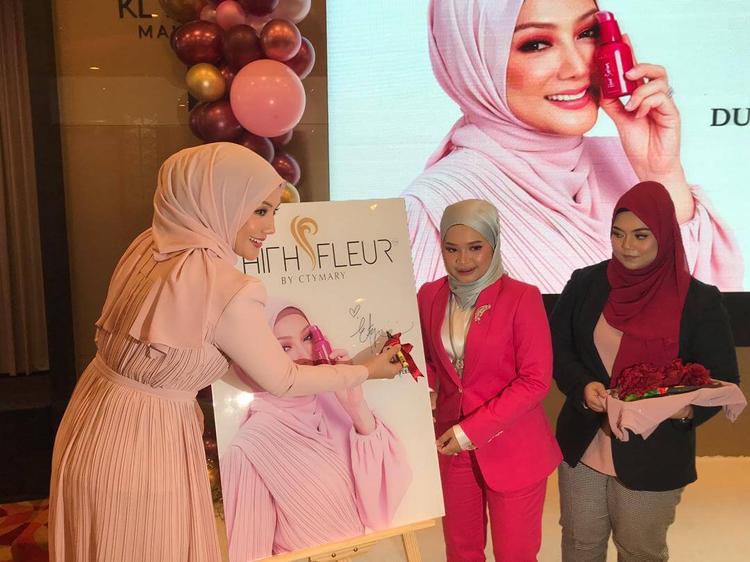 Faith Fleur Buat Erra Fazira Jatuh Cinta Hanya Dengan Aromanya
